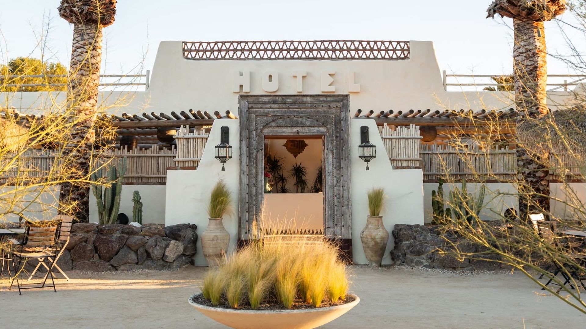 Jacumba Hot Springs Resort official re-opens: What to expect - Axios ...