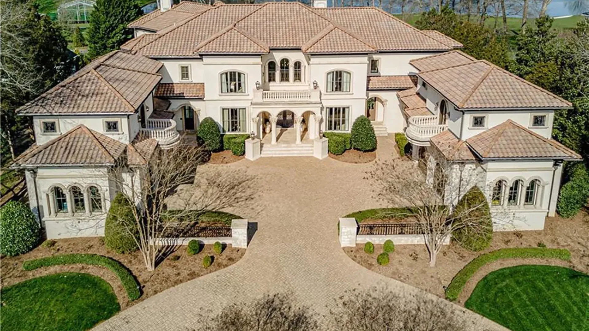 Panthers owner David Tepper buys John Fox’s Quail Hollow mansion for $5 ...