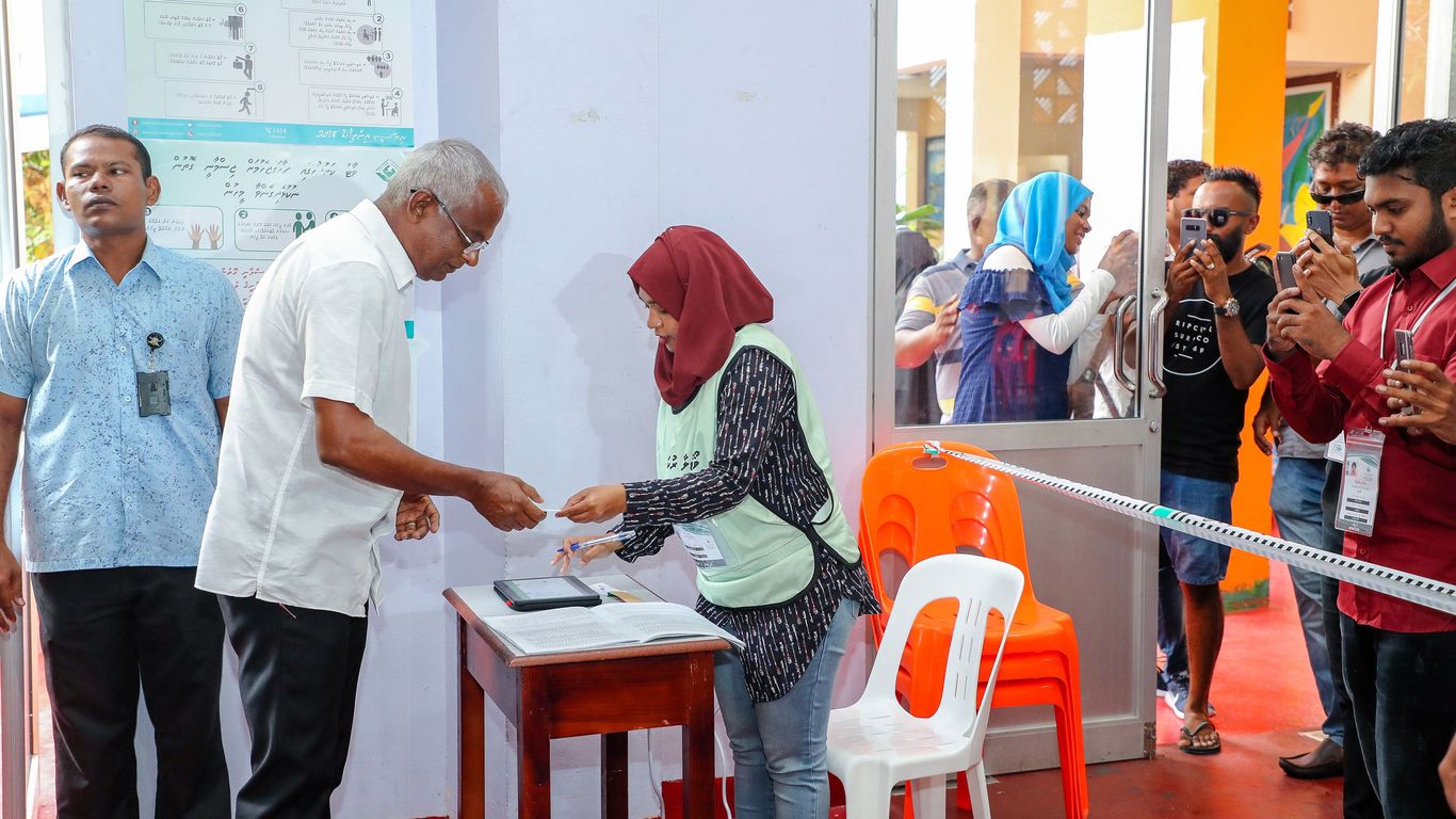 "Second chance for democracy" in Maldives