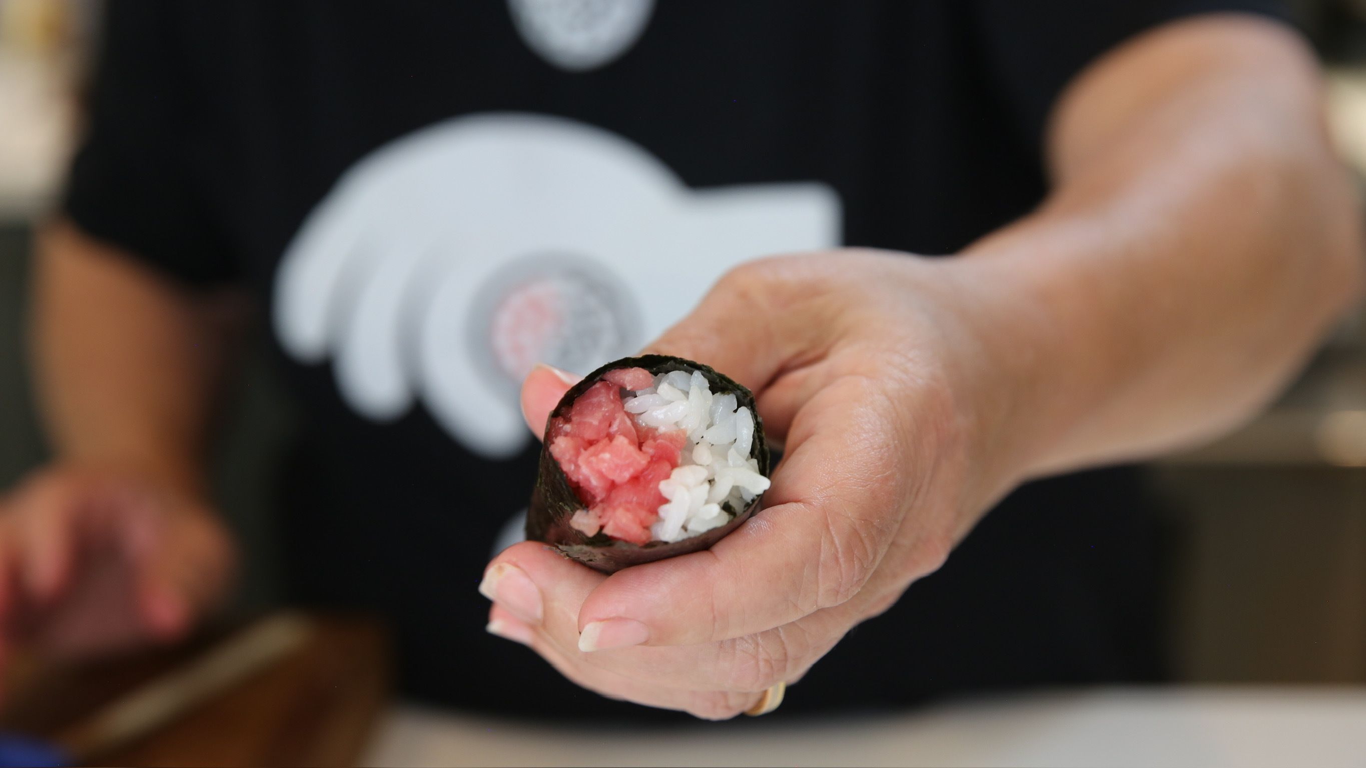 Hand roll sushi restaurant Sharigato coming to Optimist Park - Axios ...