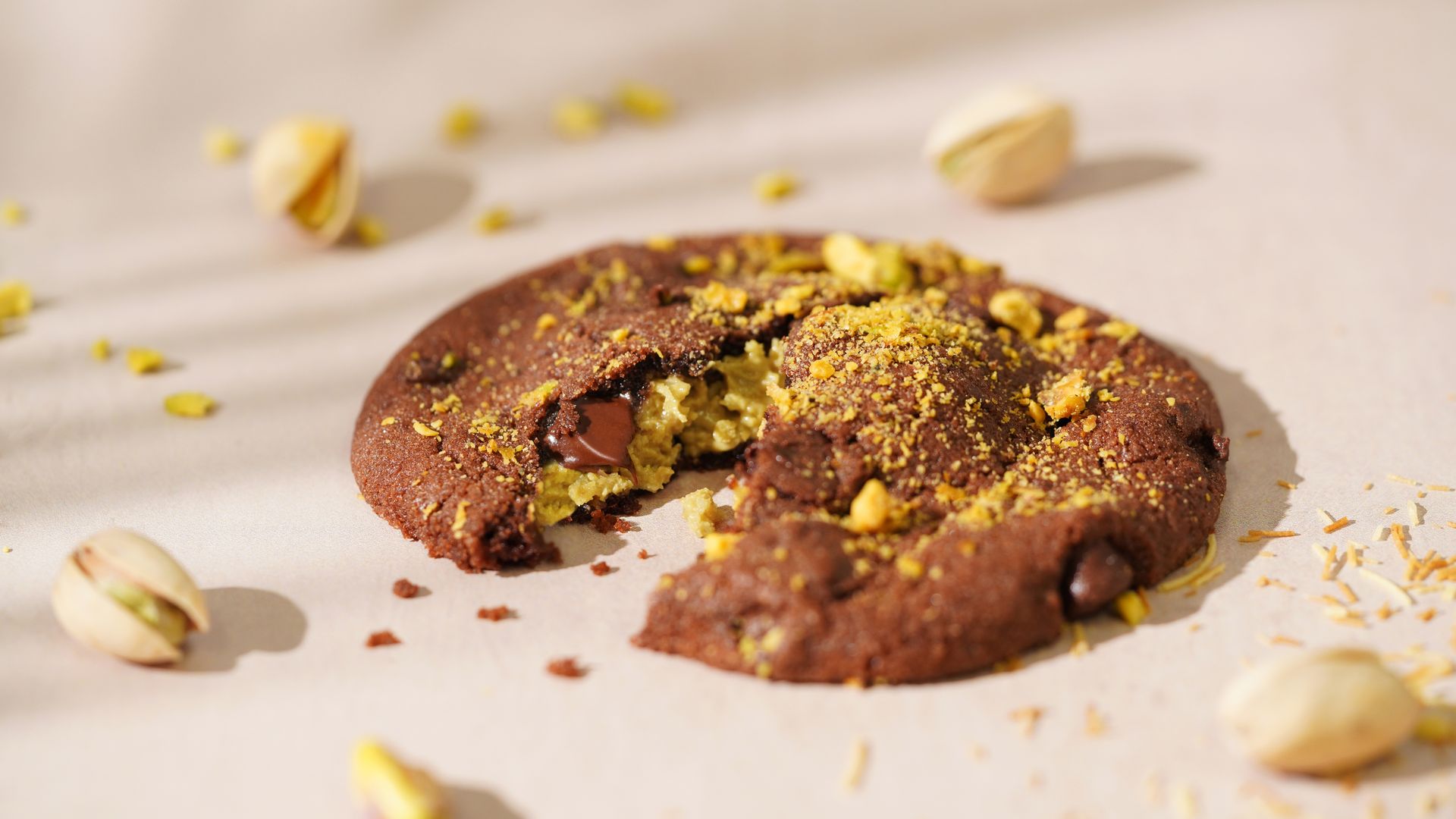 Tiff's Treats sells out of Dubai chocolate cookies - Axios Austin