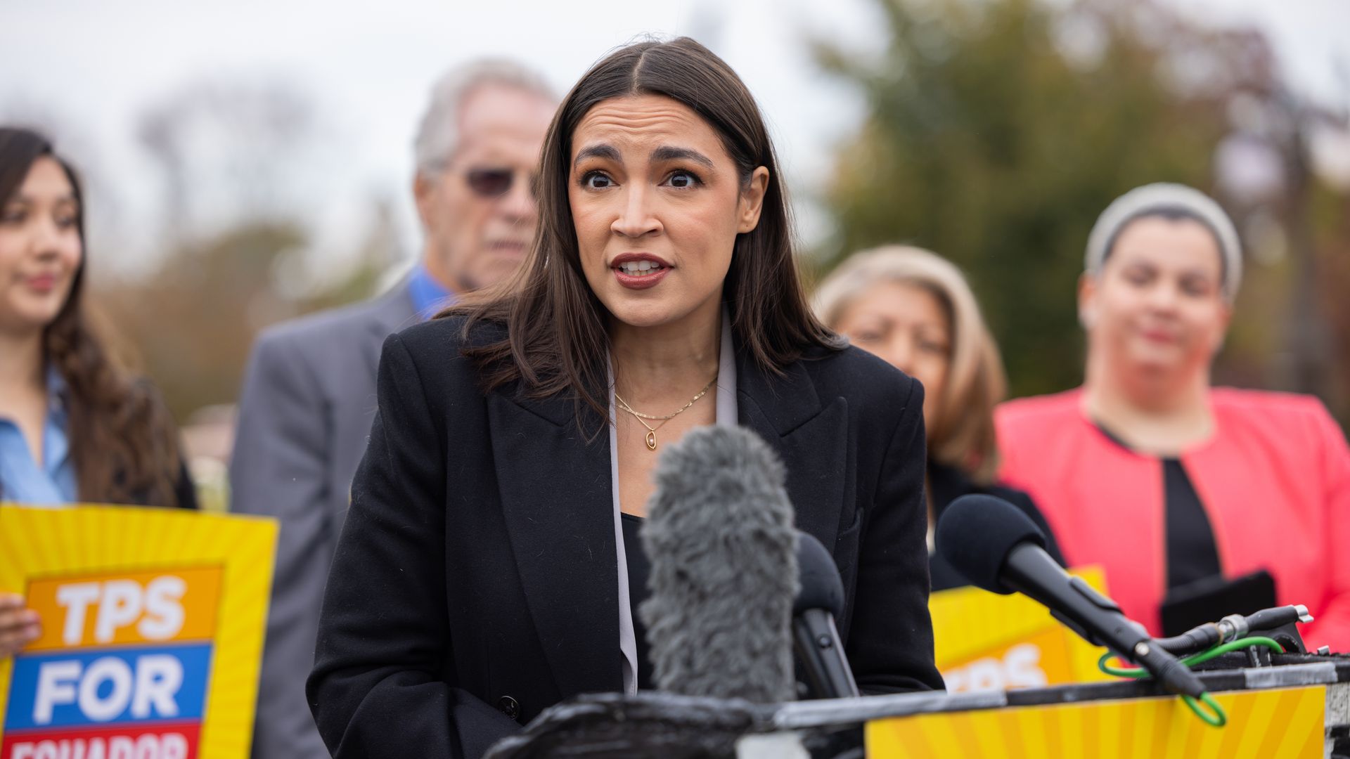 AOC faces Pelosi-led slugfest for top Oversight Committee job