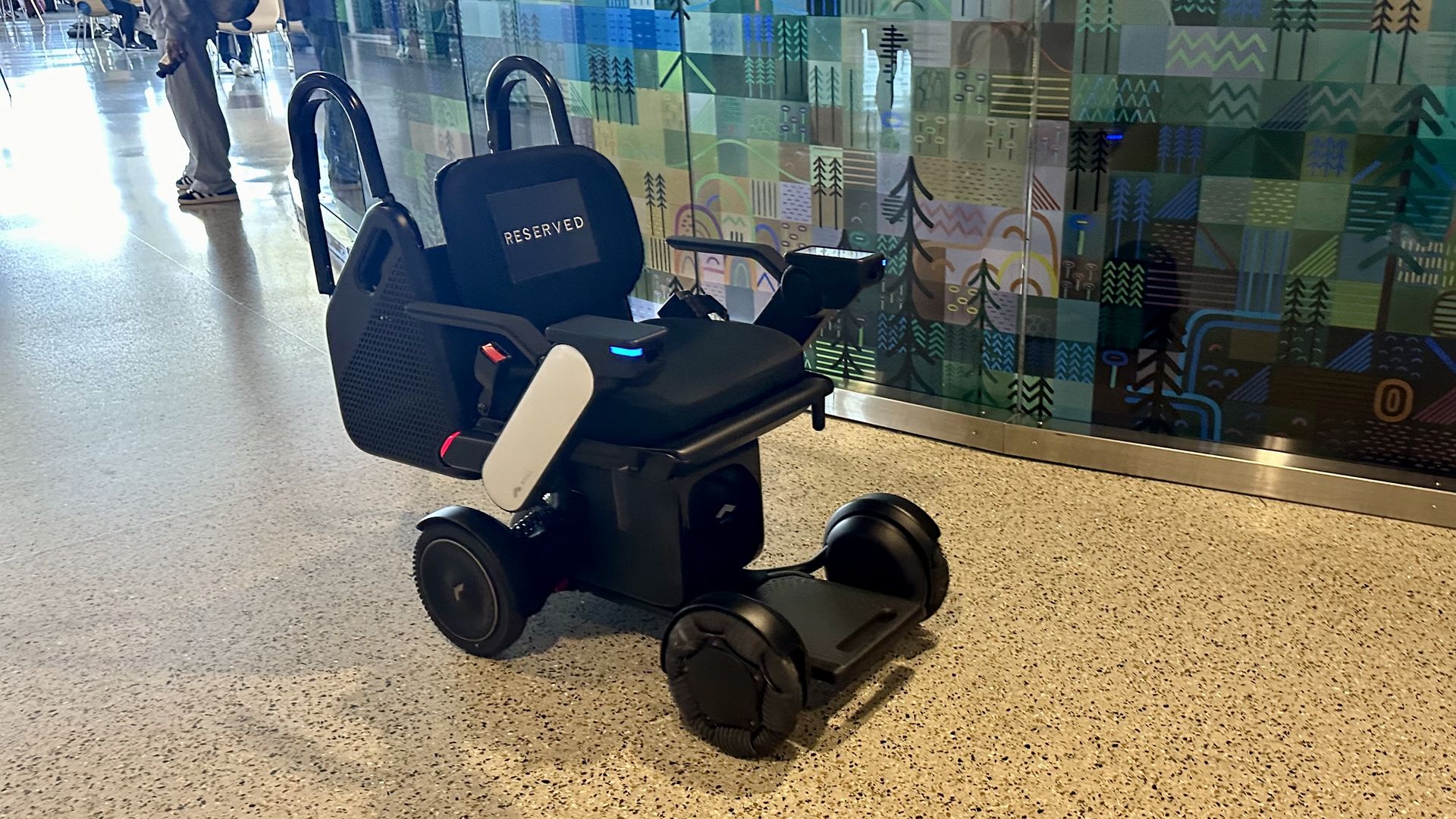 Sea-Tac Airport tests self-driving wheelchairs - Axios Seattle