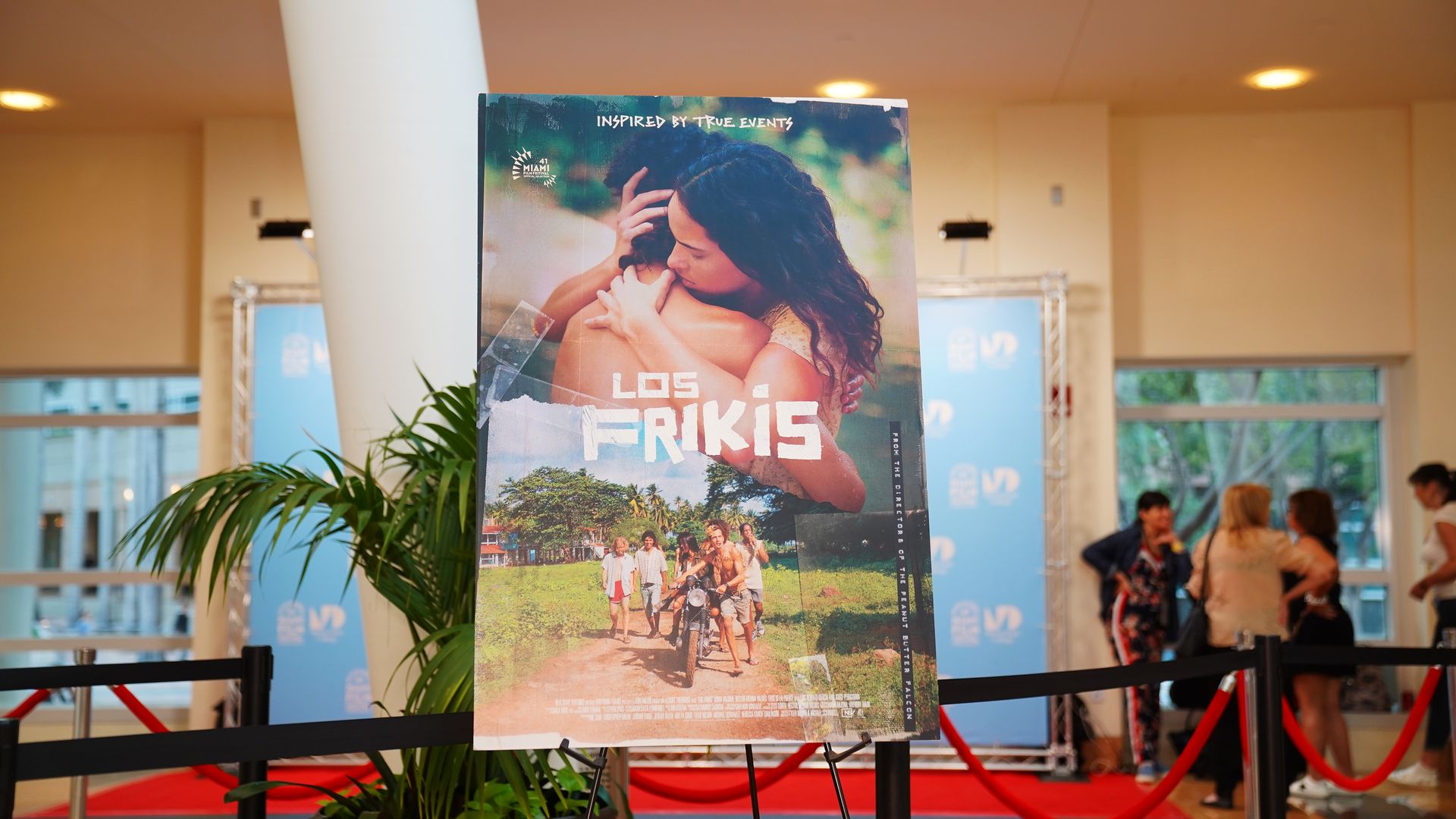 Megan Stringer - Axios