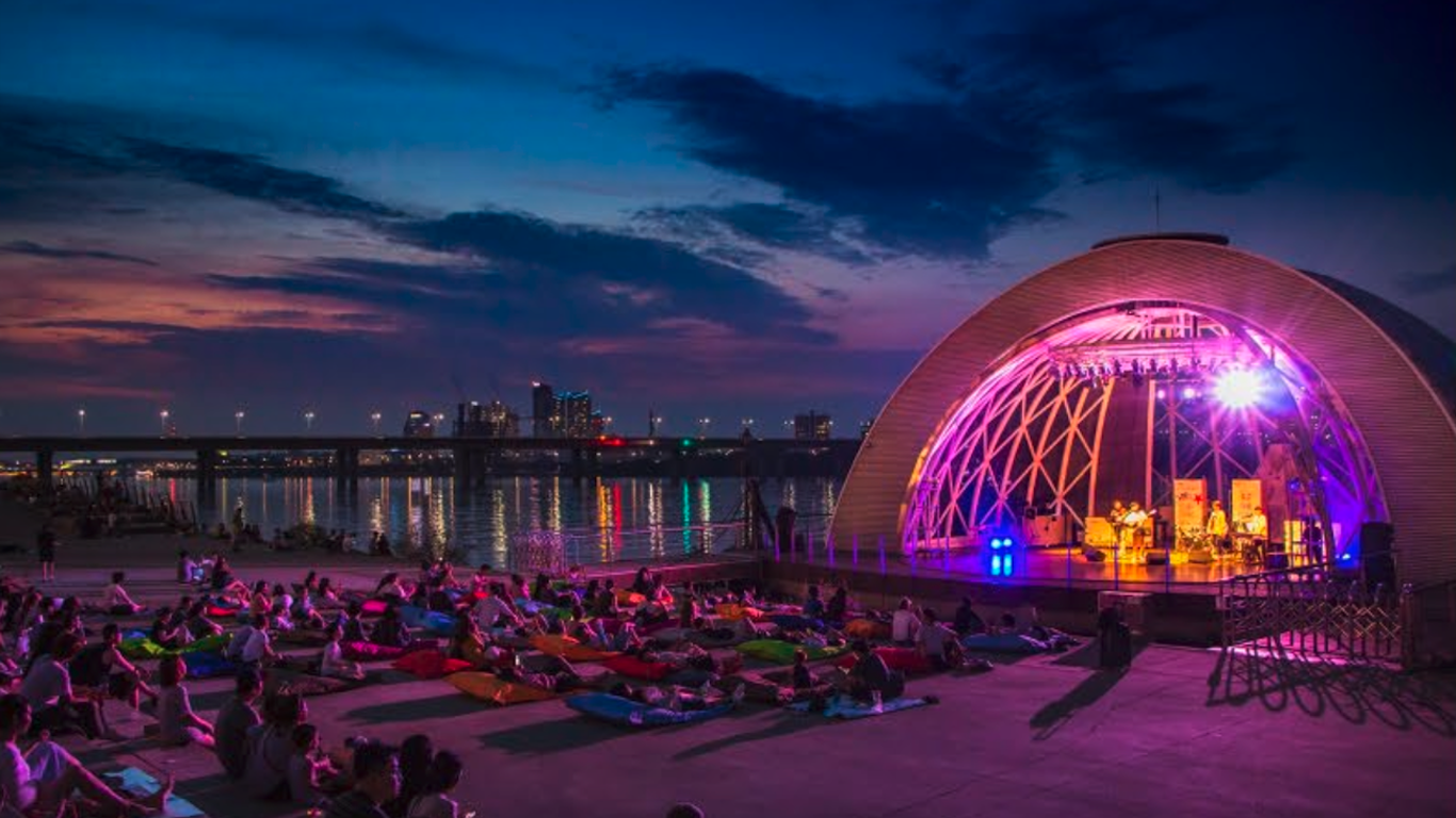 New outdoor stage could transform Portland's underused waterfront ...
