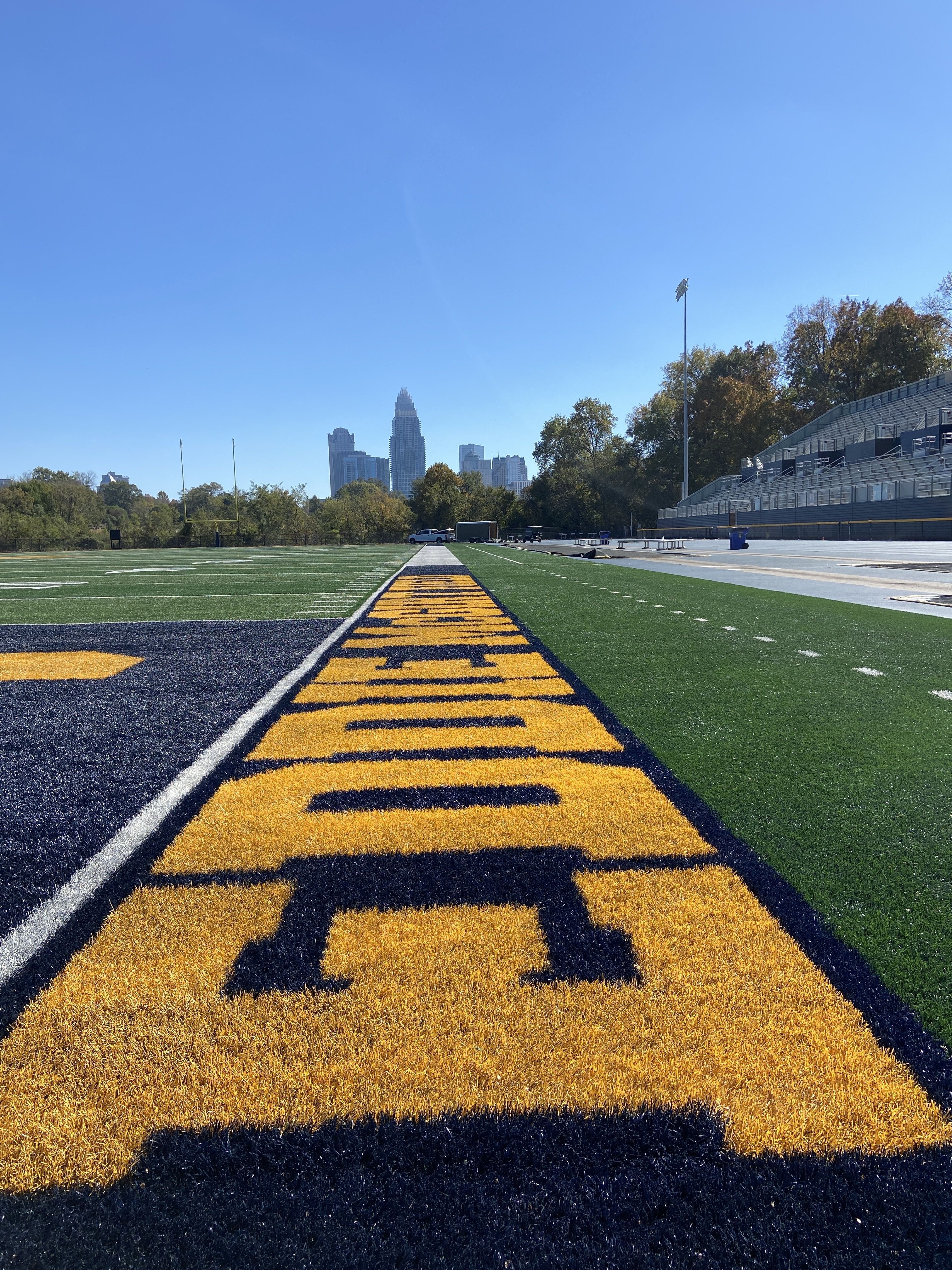 Charlotte 49ers, Davidson Wildcats, Johnson C. Smith Golden Bulls college football guide - Axios ...