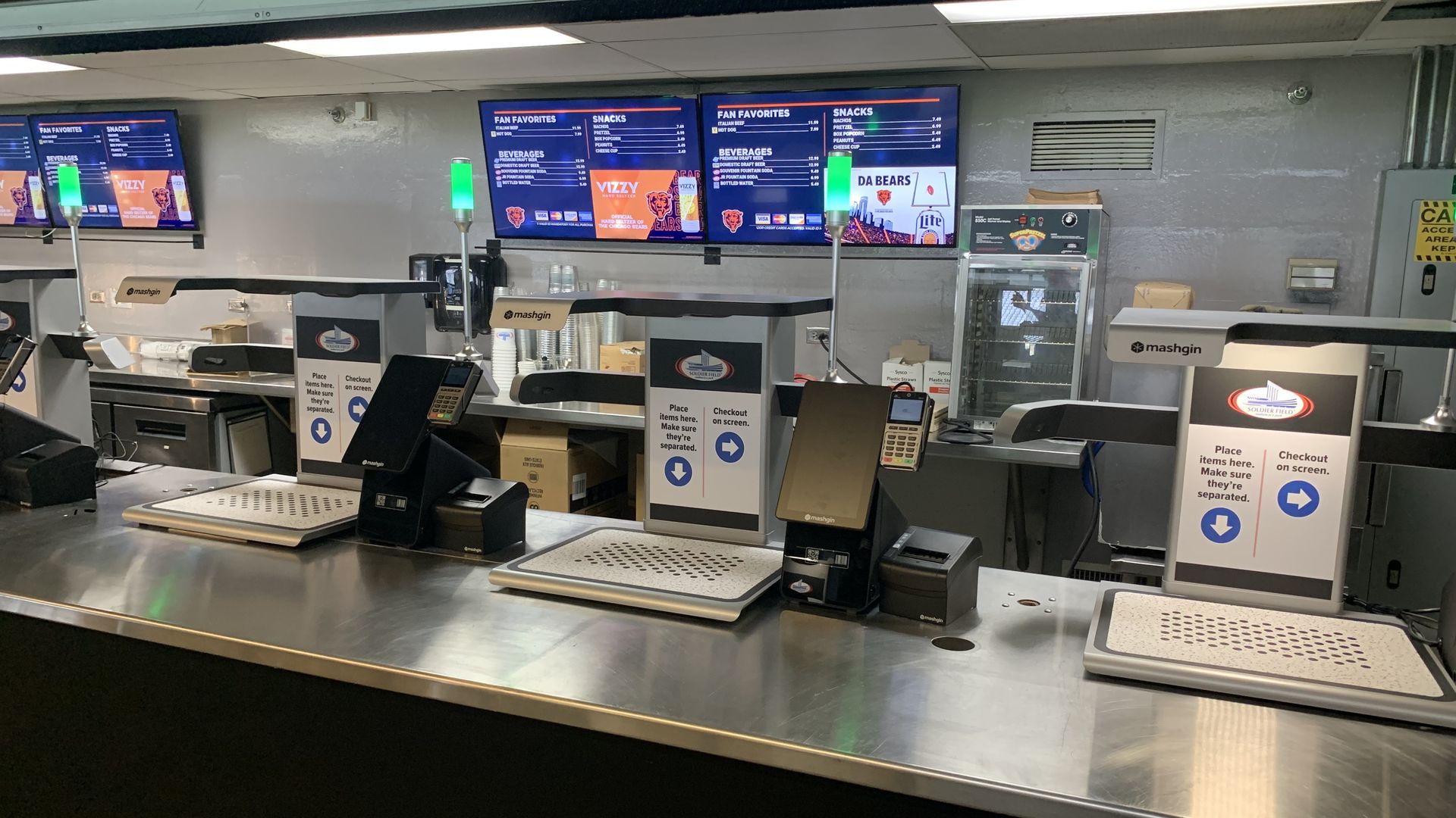 Chicago Bears switch to Levy for Soldier Field concessions - Axios Chicago