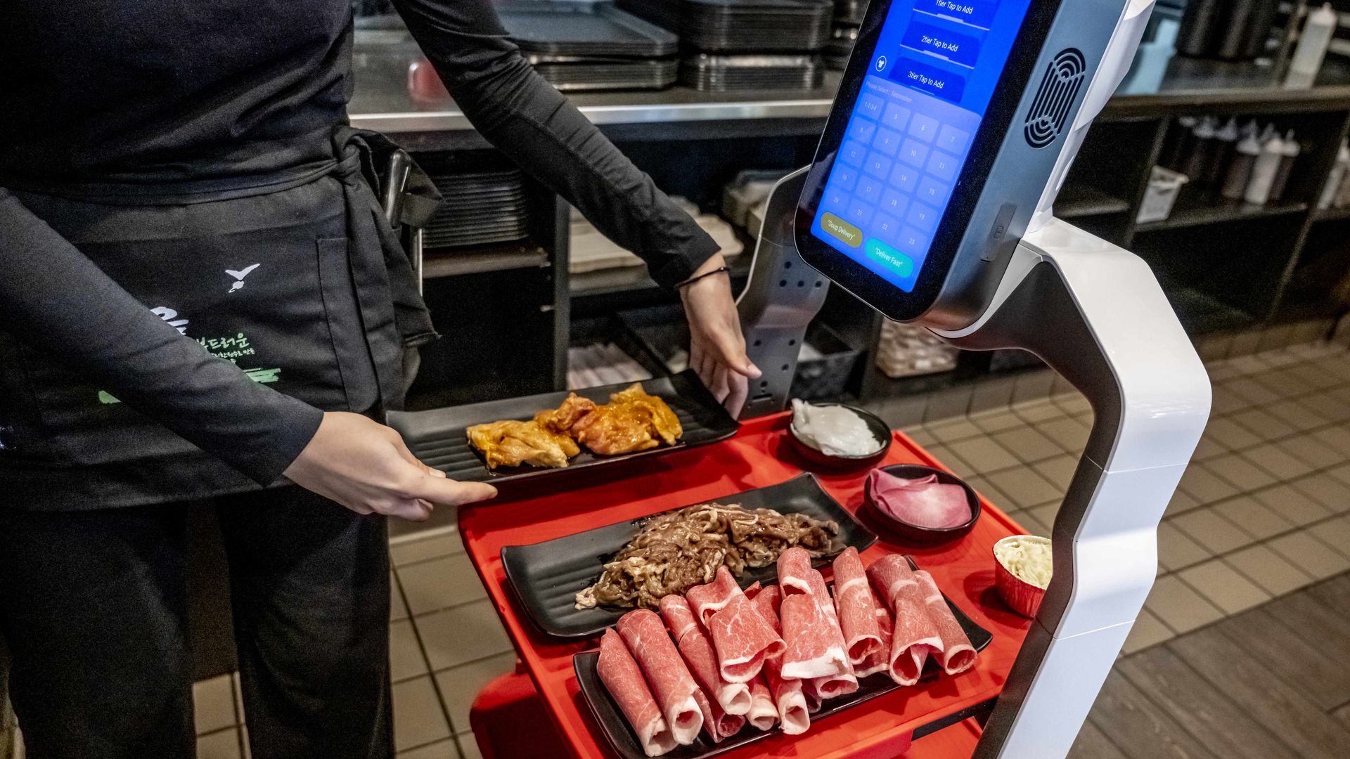 Wendy's, IHOP, Chipotle and others add AI robots to their restaurants