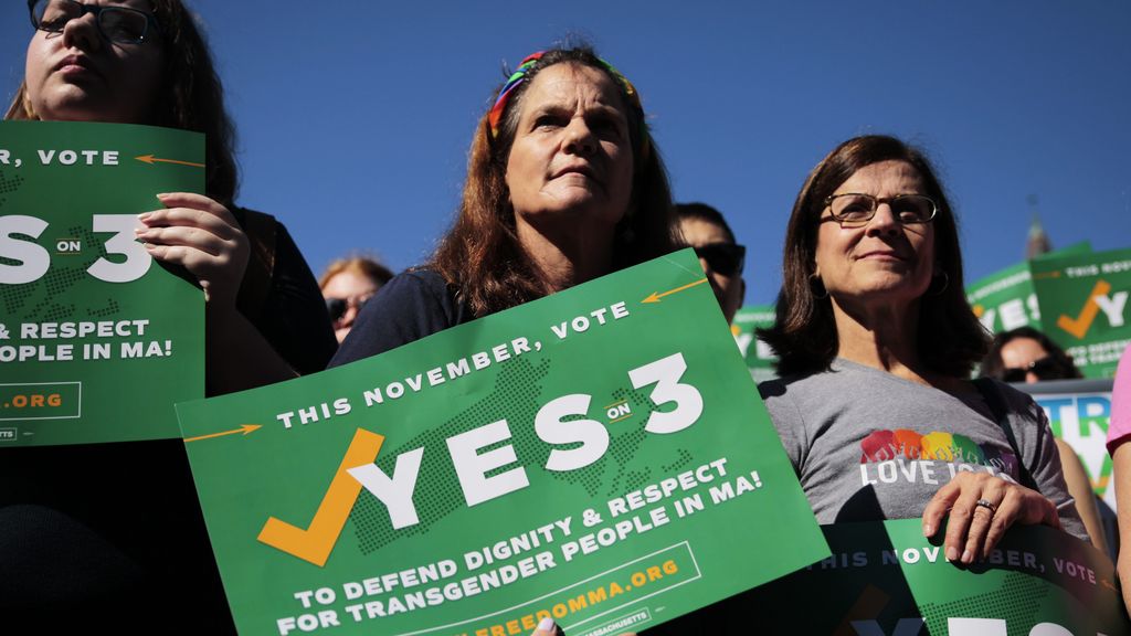 Massachusetts votes to uphold civil rights of transgender people