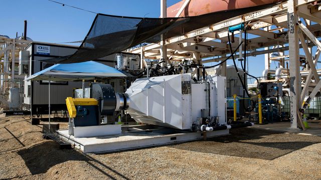 DAC startup Avnos opens plant that captures CO2 and water