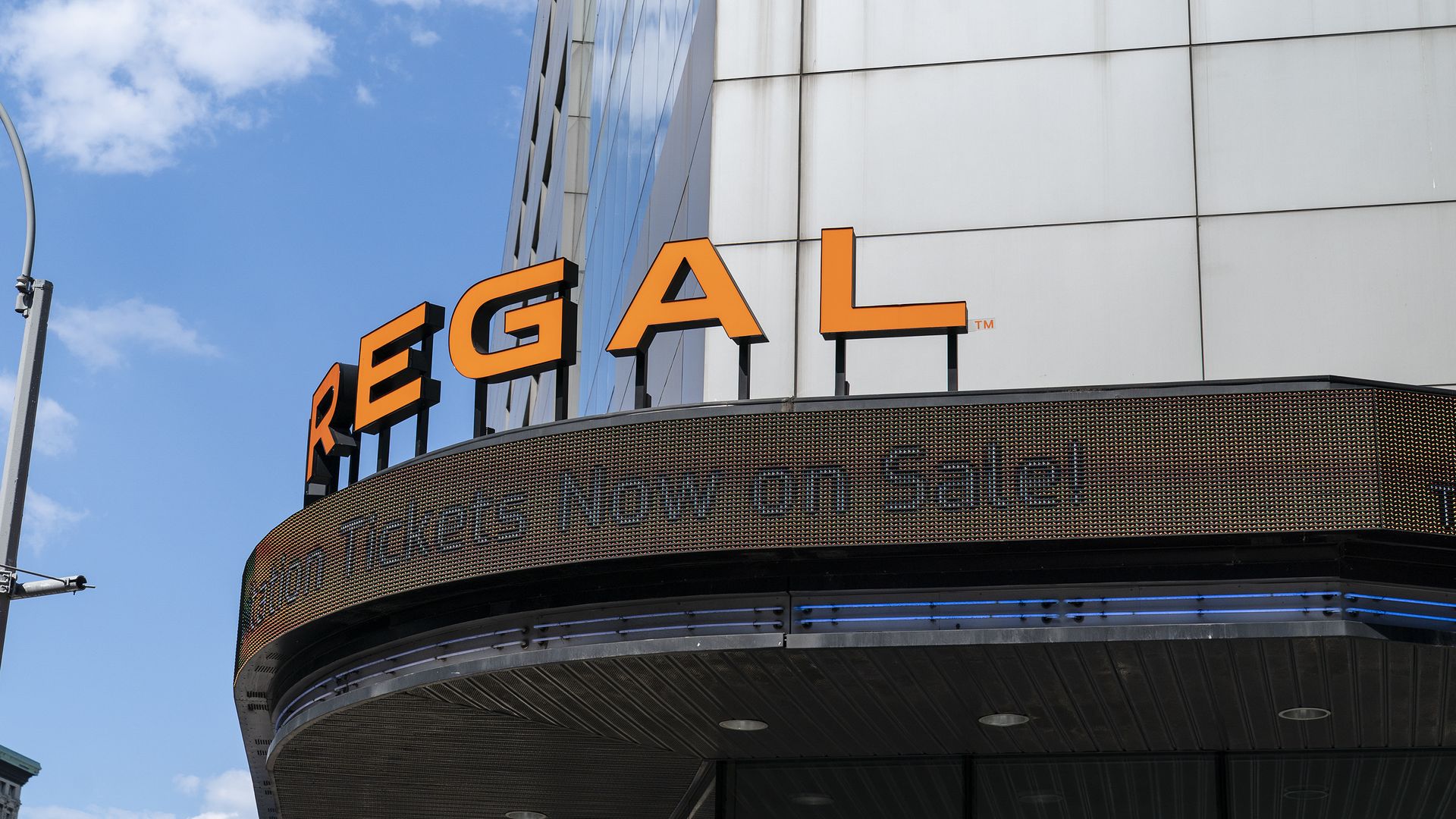 Cineworld files Chapter 11 bankruptcy: Regal Cinemas owner ailing from ...