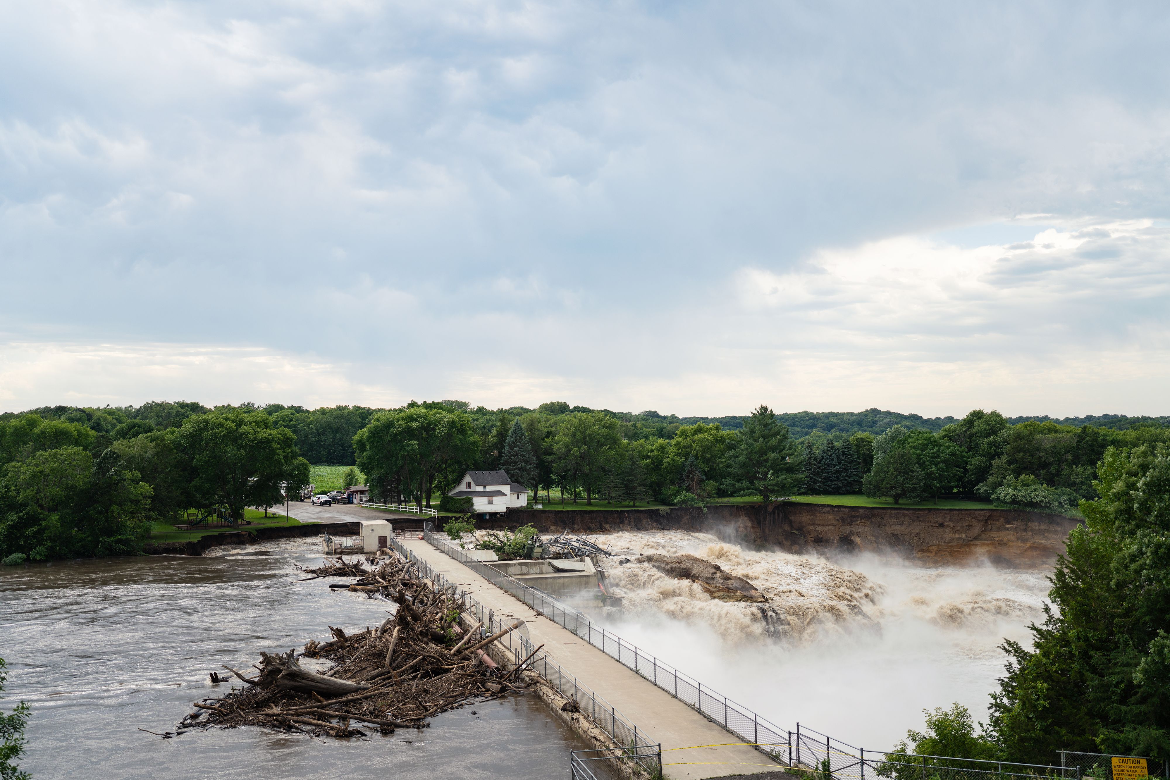 Midwest faces fresh flood threats: Rapidan Dam, Minnesota on verge of failure