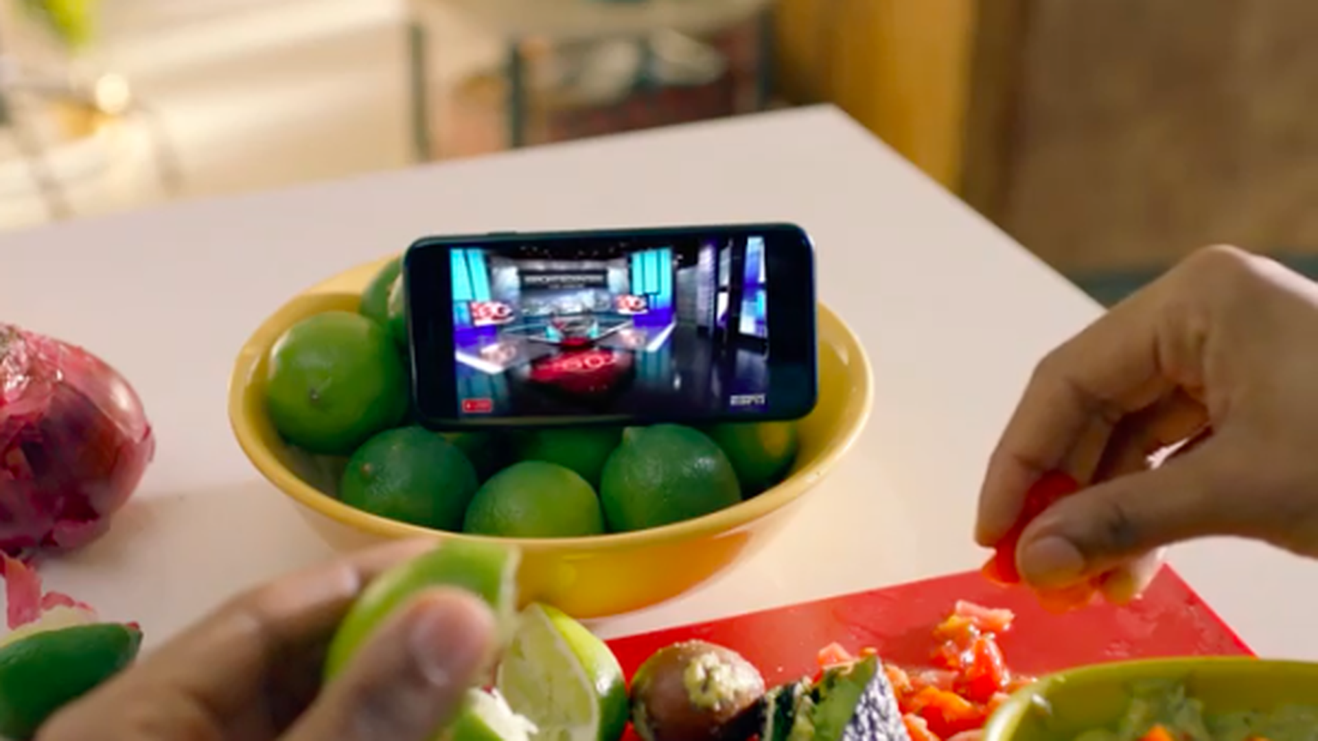 YouTube TV officially launches