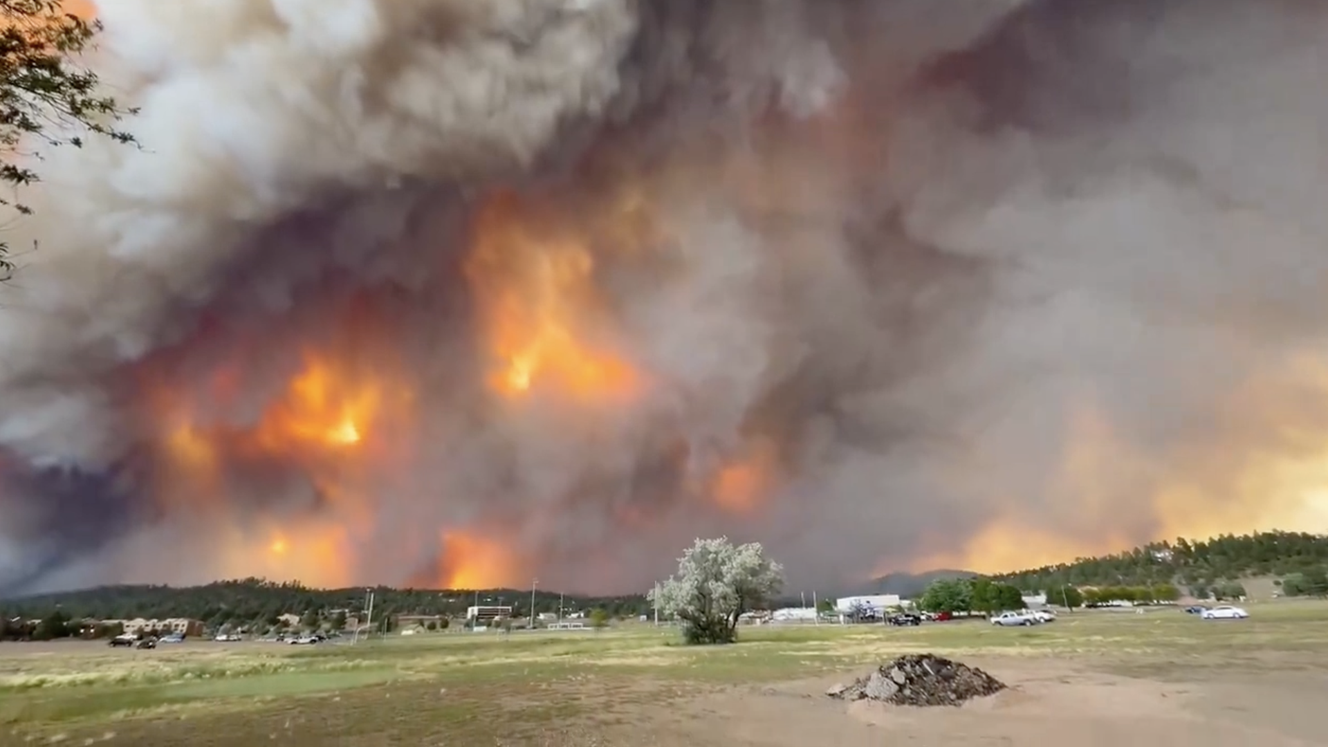 New Mexico wildfires: Firefighters face burn scar flood threat