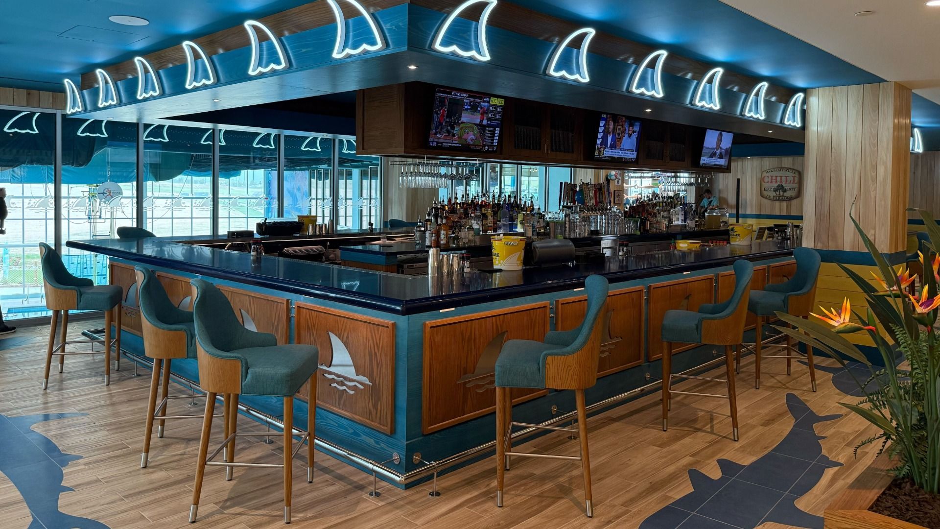 Margaritaville hotel in KCK offers local discounts and day passes ...