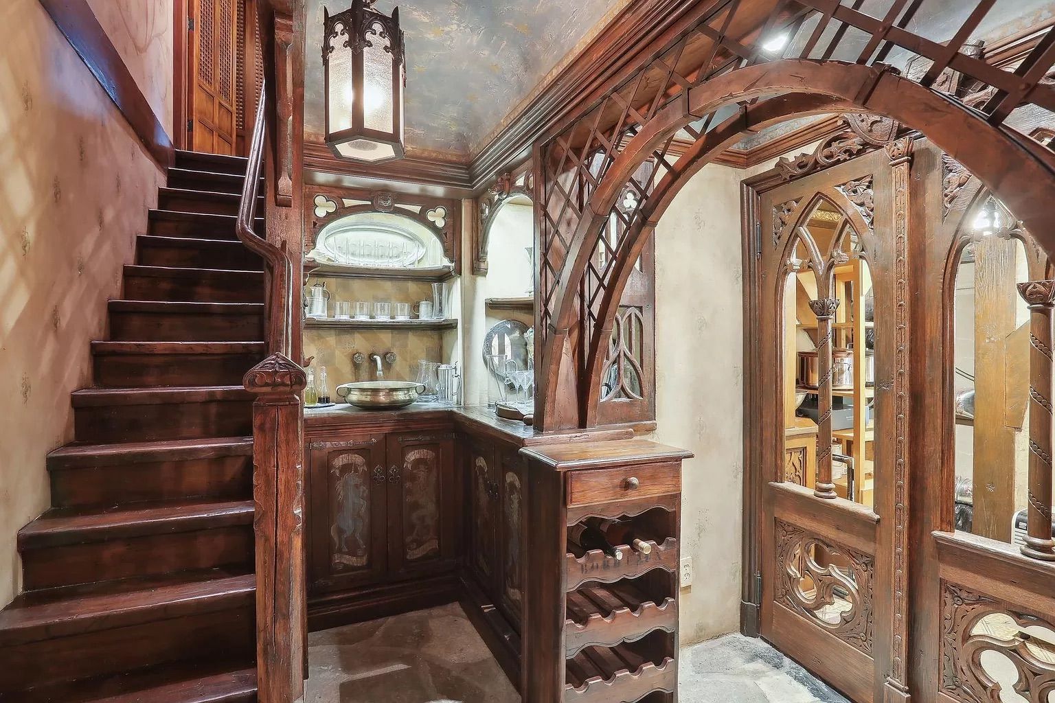 Baroque-inspired Nicollet Island townhome lists for $1.2 million ...