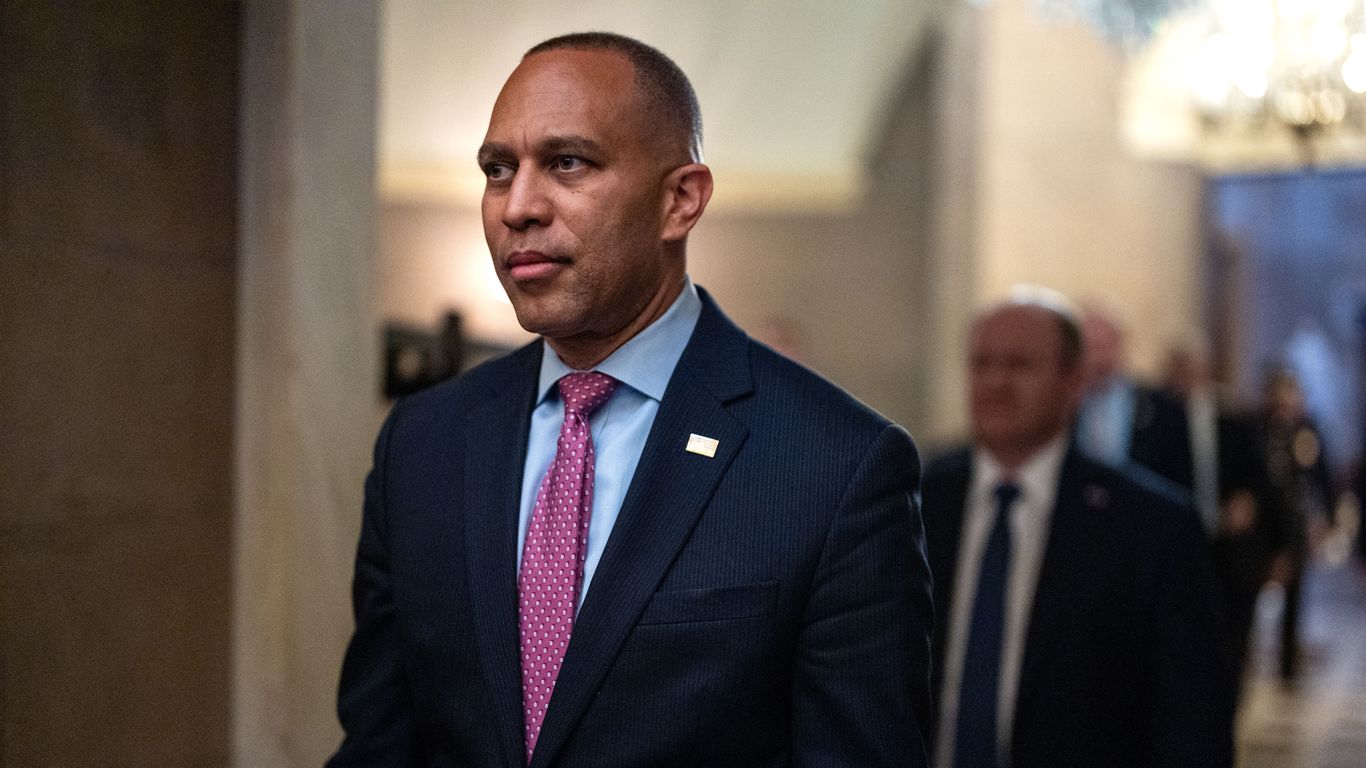 Stef W. Kight - Journalist Profile - Intelligent Relations