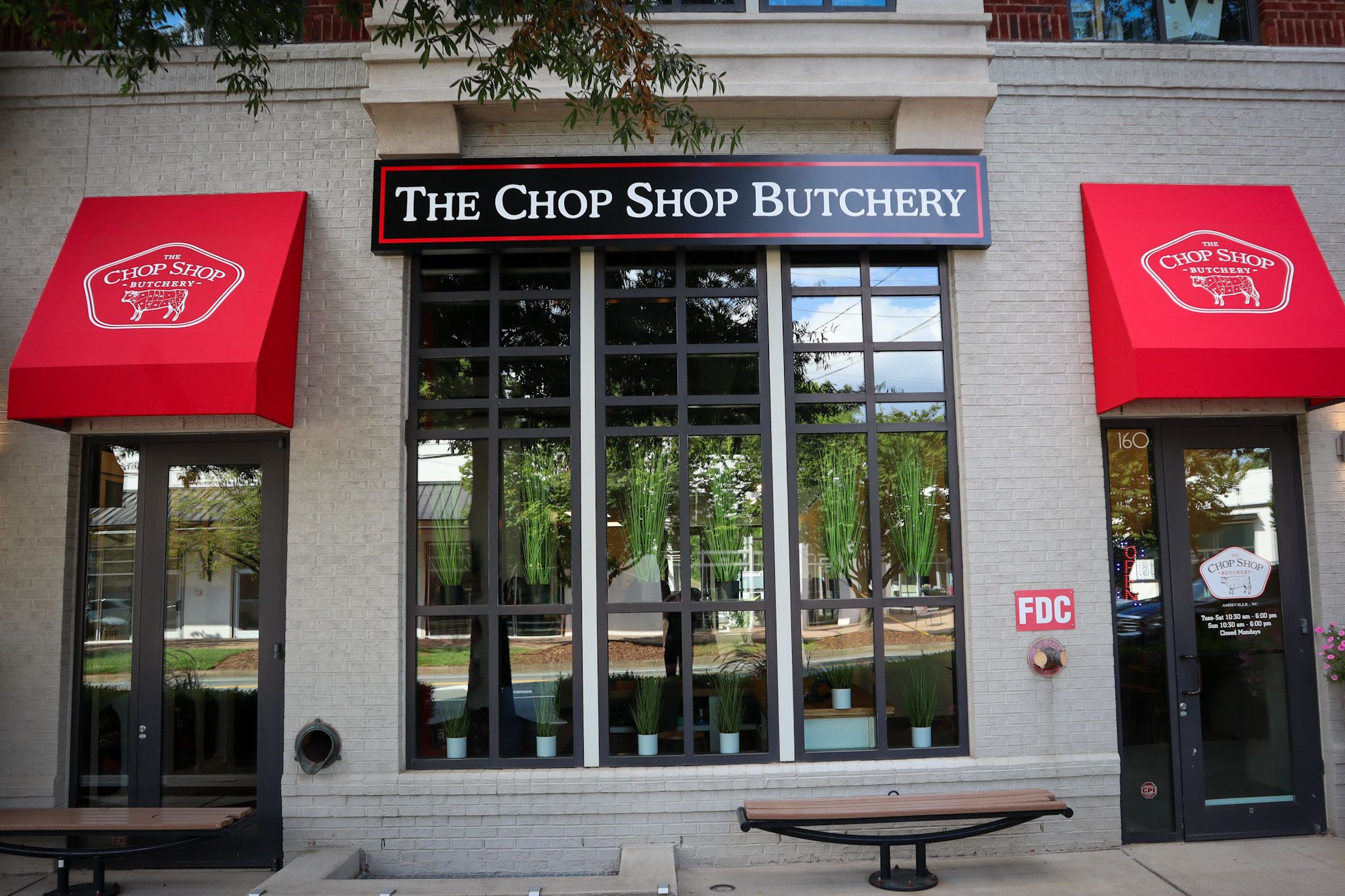 Asheville's Chop Shop is now open in Charlotte - Axios Charlotte