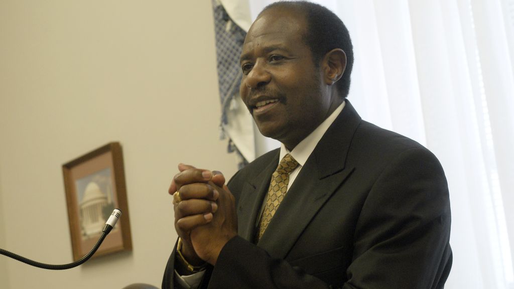 "Hotel Rwanda" hero Paul Rusesabagina to be released from prison